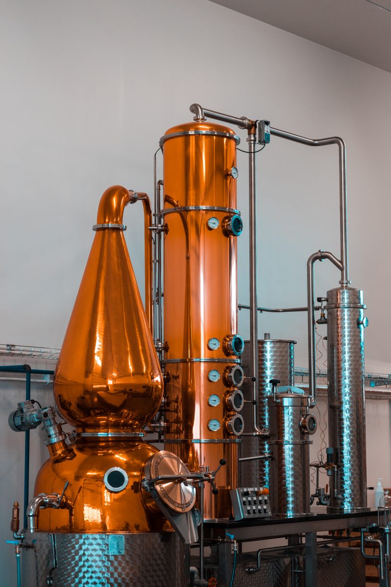 Þoran Distillery - Müller Distillery Plants